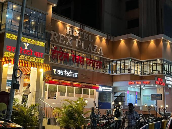 Stay Retreats at Rex Plaza - Nr Exhibition Centre, Vashi, Navi Mumbai ...