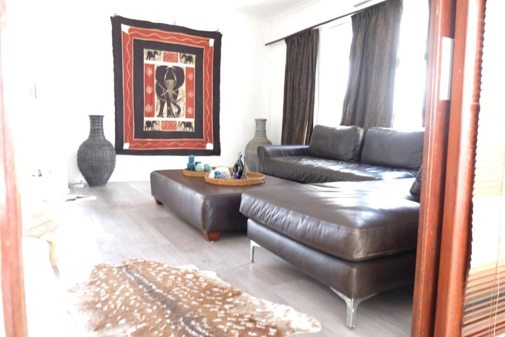 Villa on Flamingo Vlei, Cape Town (updated prices 2025)