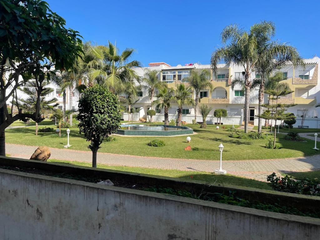 Bel appartement a HARHOURA Plage Rabat, Rabat (tarifs actualisés, 2026)