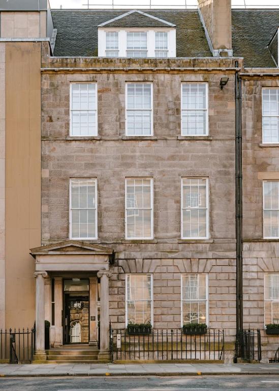 Heeton Concept Aparthotel Edinburgh Queen Street, Edimburgo (prezzi ...