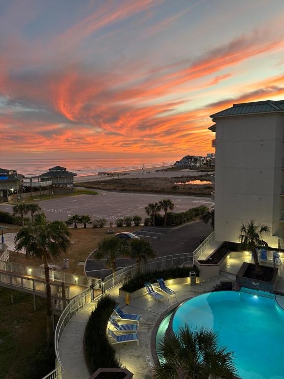 Holiday Inn Club Vacations Galveston Beach Resort, Galveston (updated prices 2026)