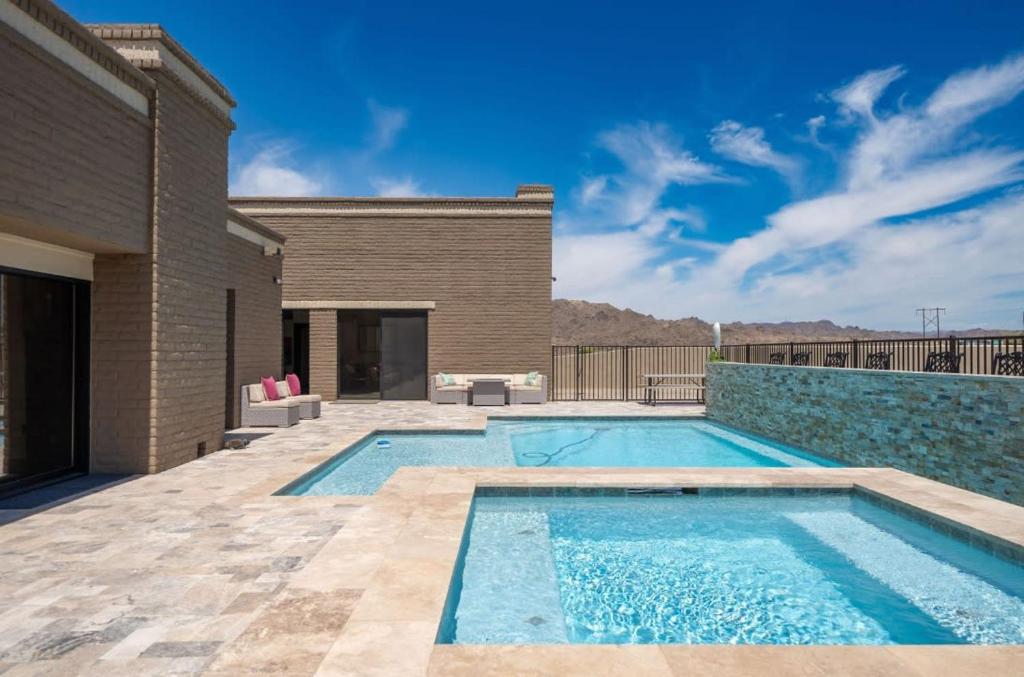 Eagles Lair, Poolside Luxury!, Parker (precios actualizados 2025)