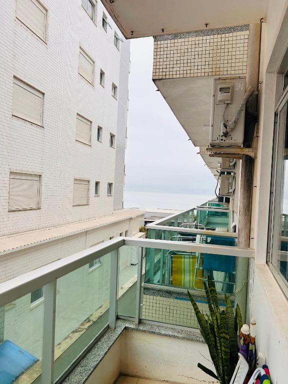 Prédio frente à praia central, Balneário Camboriú (precios actualizados ...