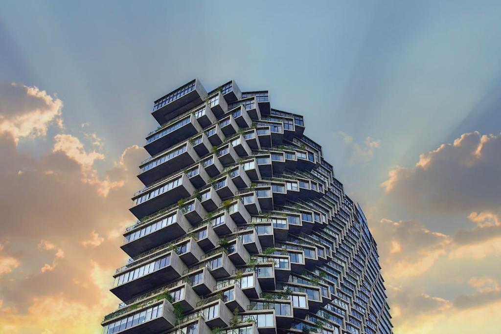 Minimalist Suite in the Tallest Building IQON, Quito (updated prices 2025)