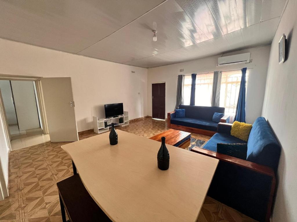 Salama House, Lusaka (updated prices 2026)