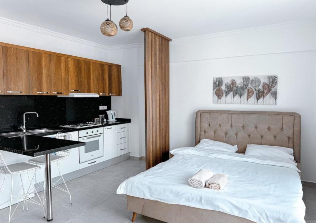 LUX Studios Long Beach, Áyios Yeórgios (updated prices 2026)