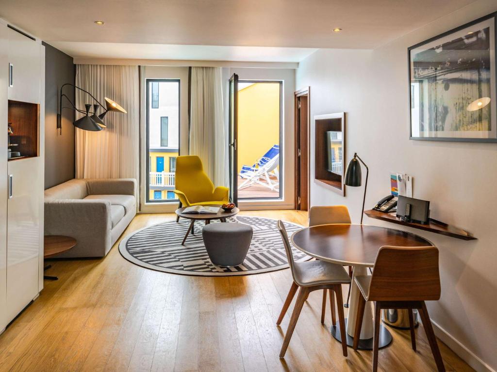 Molitor Hotel & Spa Paris - MGallery Collection, Paris (updated prices ...