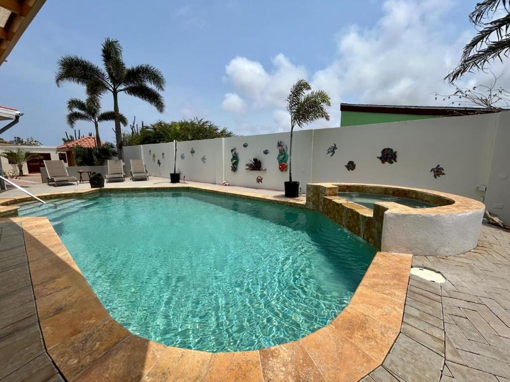 Paradera Palms Apt 1, Paradera (updated prices 2026)