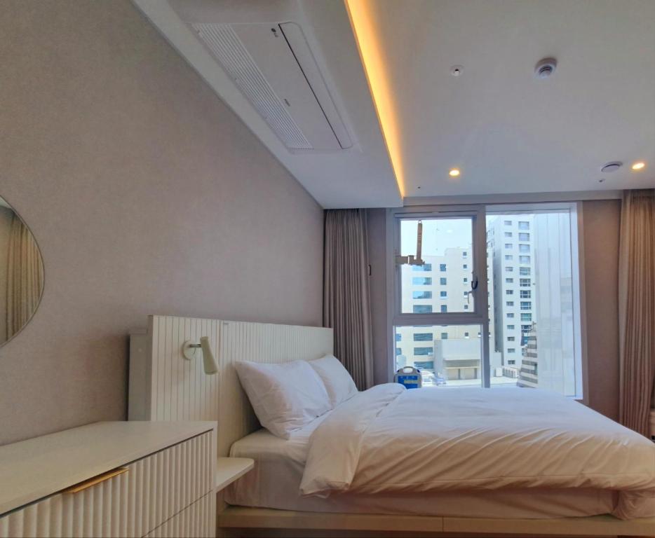 Zizel Signity Seocho, Seoul (updated prices 2026)