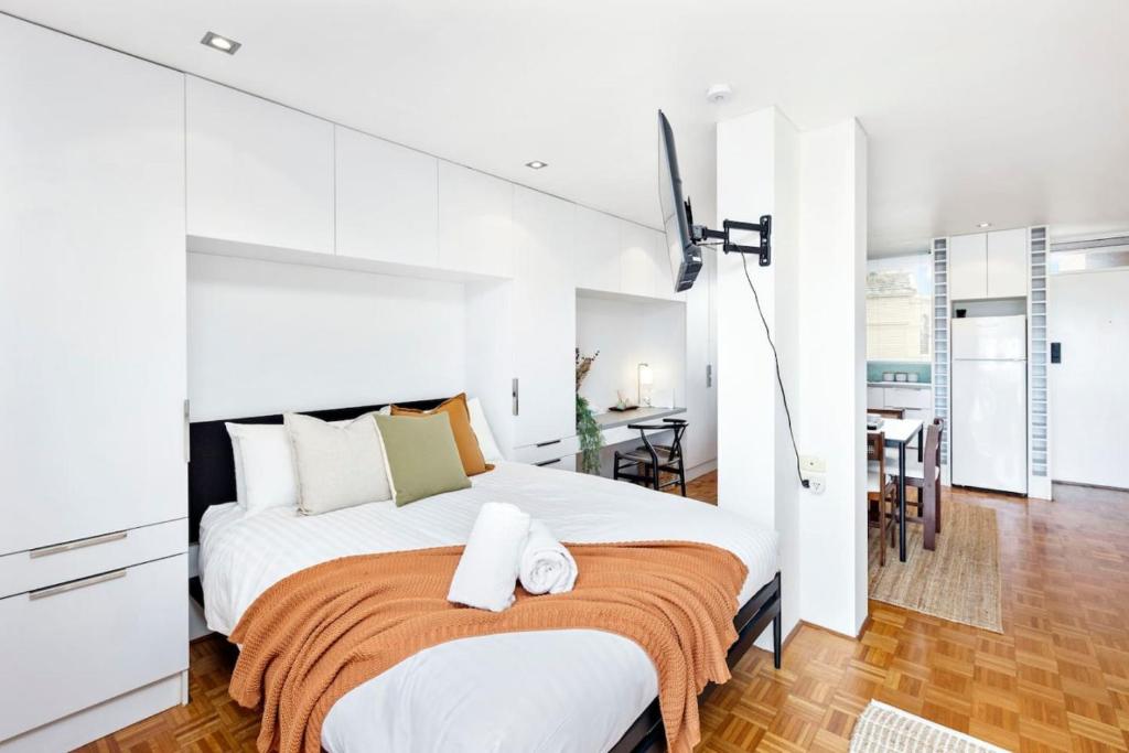 Lovely studio apartment with Freo Port views, South Fremantle (updated ...