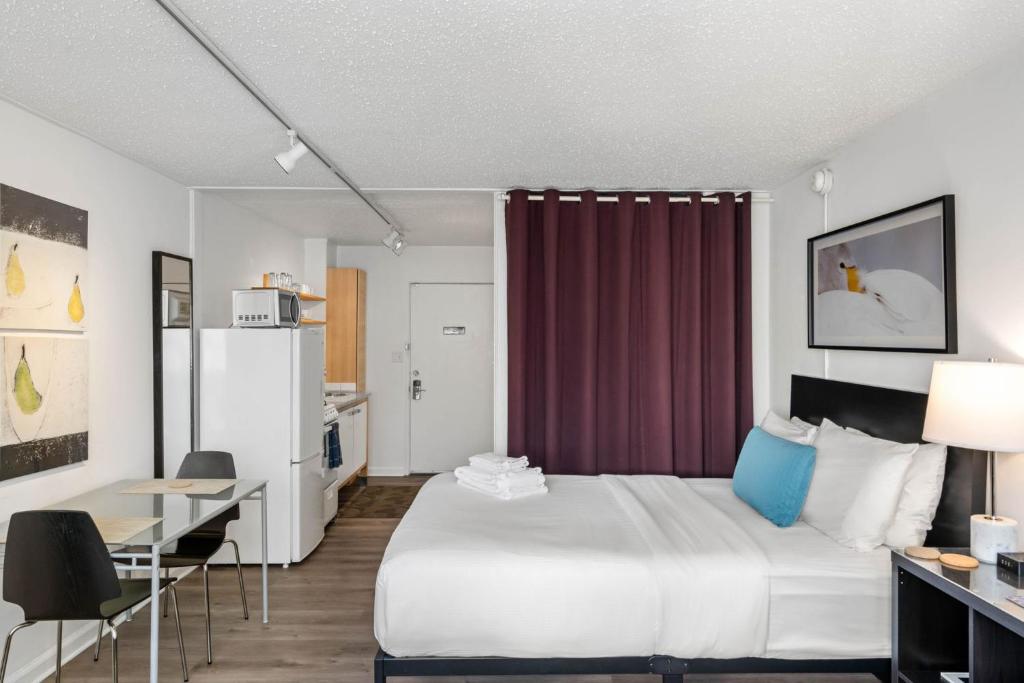 Studios On 25th by BCA Furnished Apartments Studio 05 E, Washington ...