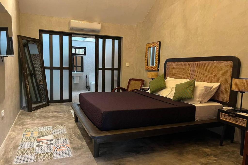 Balai Balatong Ilocos near Laoag Airport, Raraburan (updated prices 2026)