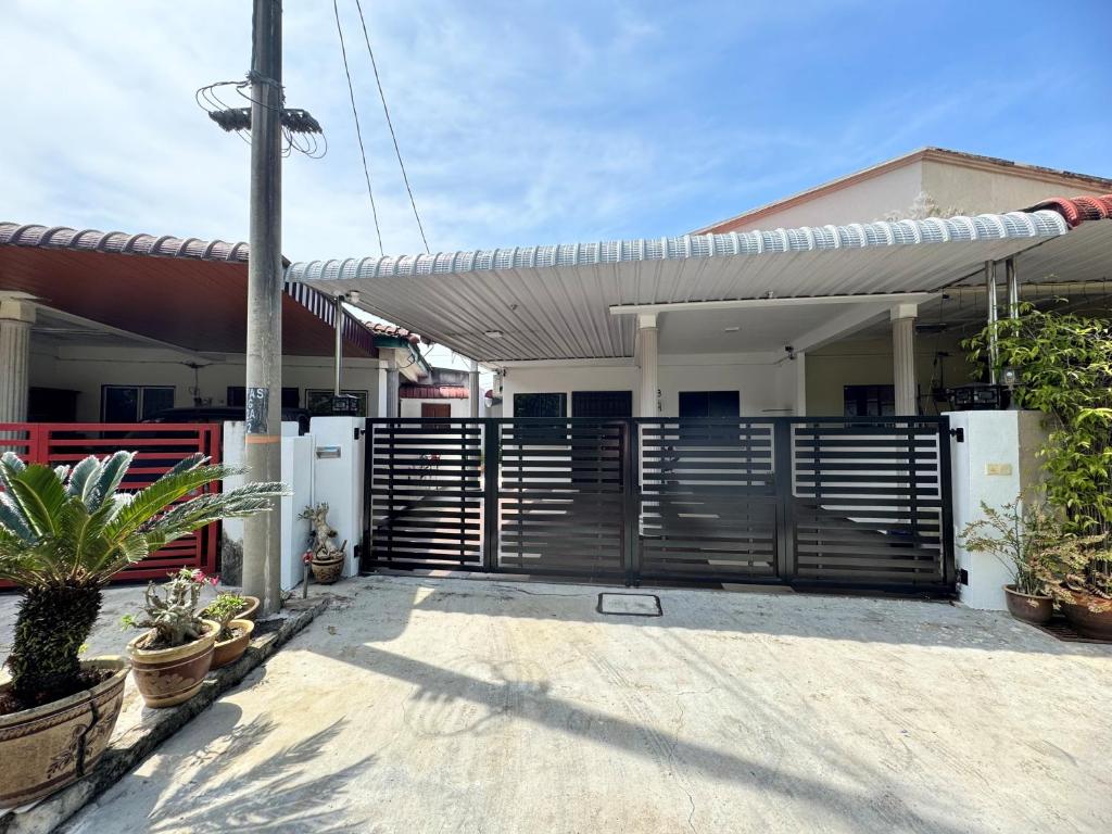 10pax single story corner Alma Near AEON大山脚, Bukit Mertajam (updated ...