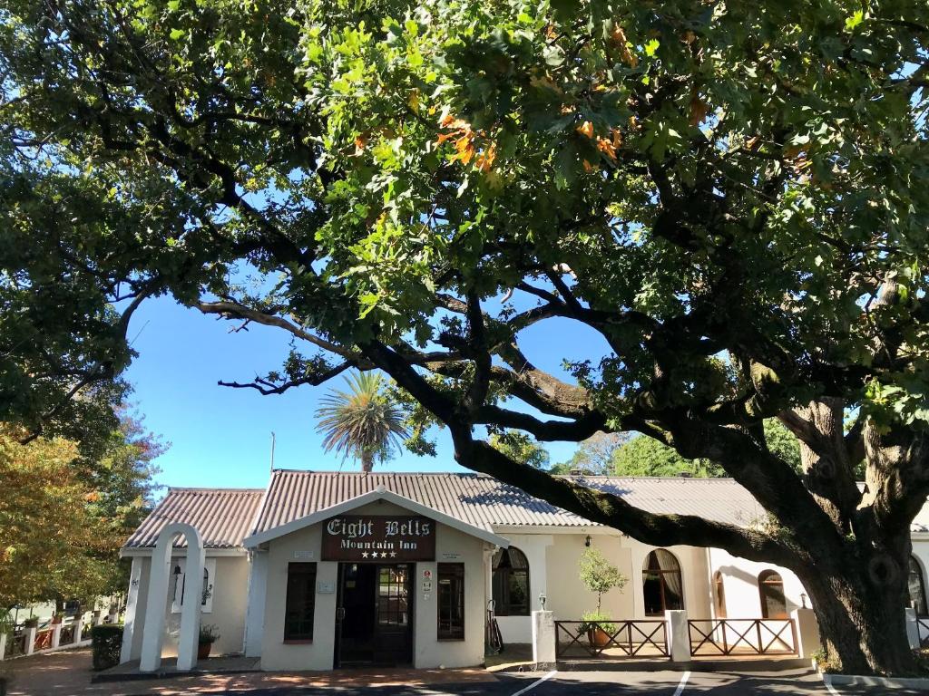 Eight Bells Mountain Inn, Ruiterbos (updated prices 2026)