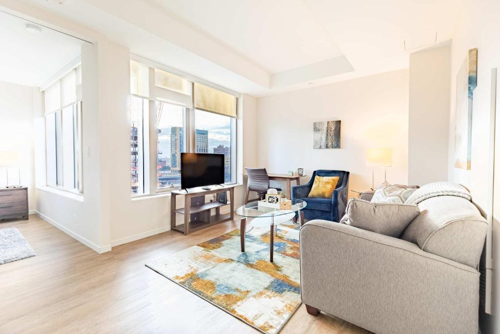 Entire Apt Downtown Seaport with Pool, Boston (updated prices 2026)