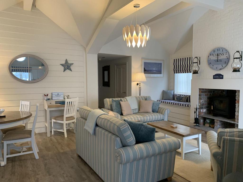 Seashell Cove at The Bay Filey, sleeps 4-6, 2 dogs welcome for free ...