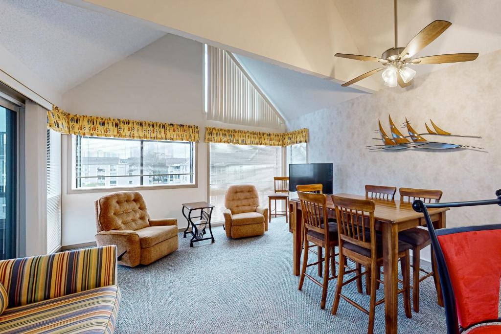Arcadian Dunes 19-374, Myrtle Beach (updated prices 2026)