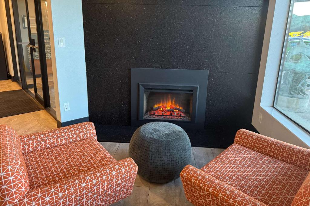 Edgewater Inn and Suites, Ascend Hotel Collection, Coos Bay (updated ...