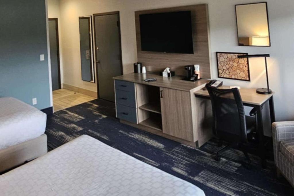 Edgewater Inn and Suites, Ascend Hotel Collection, Coos Bay (updated ...