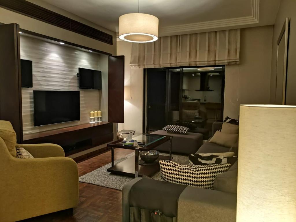 VIP Apartment Living room & 2 Bedrooms with balcony 7th circle, Amman (updated prices 2025)