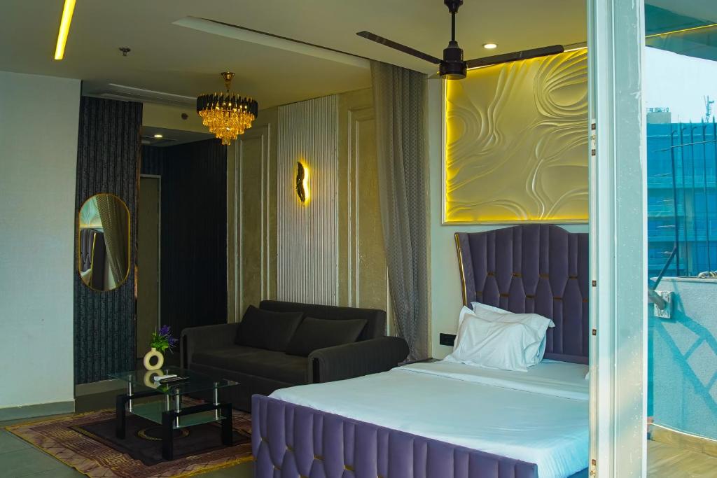 Infinity luxe Suite - 40th floor, New Delhi (updated prices 2025)