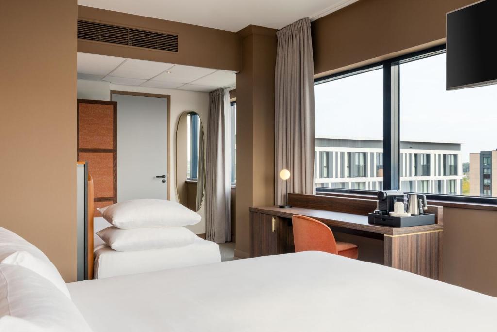 Corendon Amsterdam Schiphol Airport, a Tribute Portfolio Hotel ...