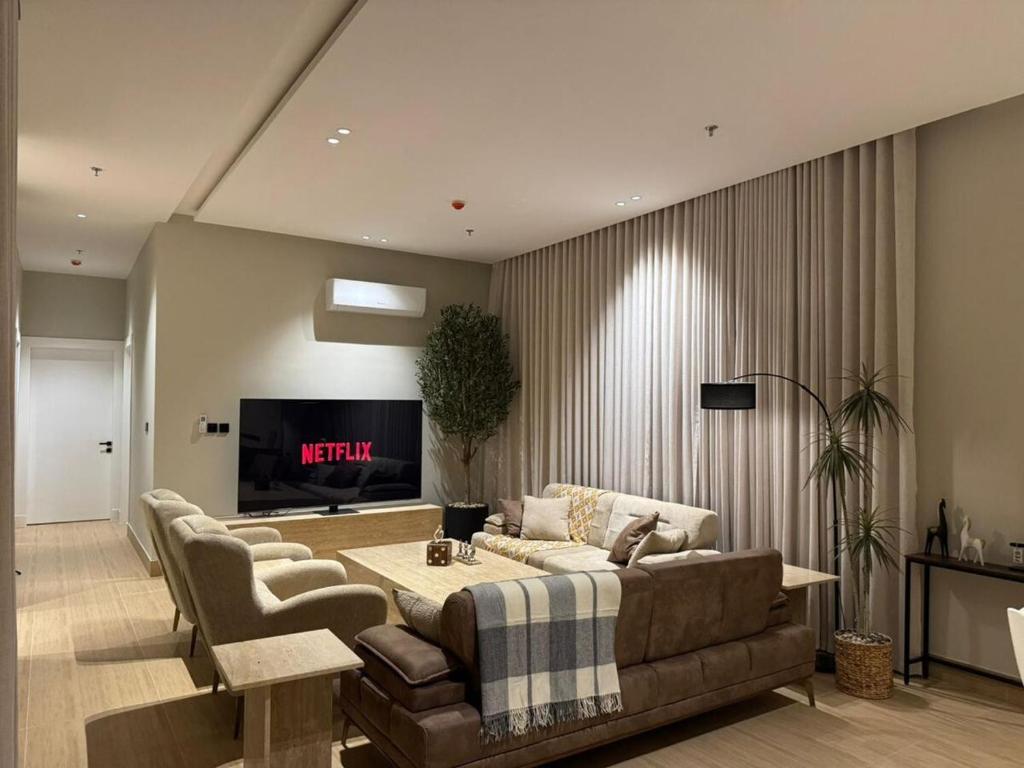 Modren luxury flat with an outdoor seating space, Riyadh (preços ...