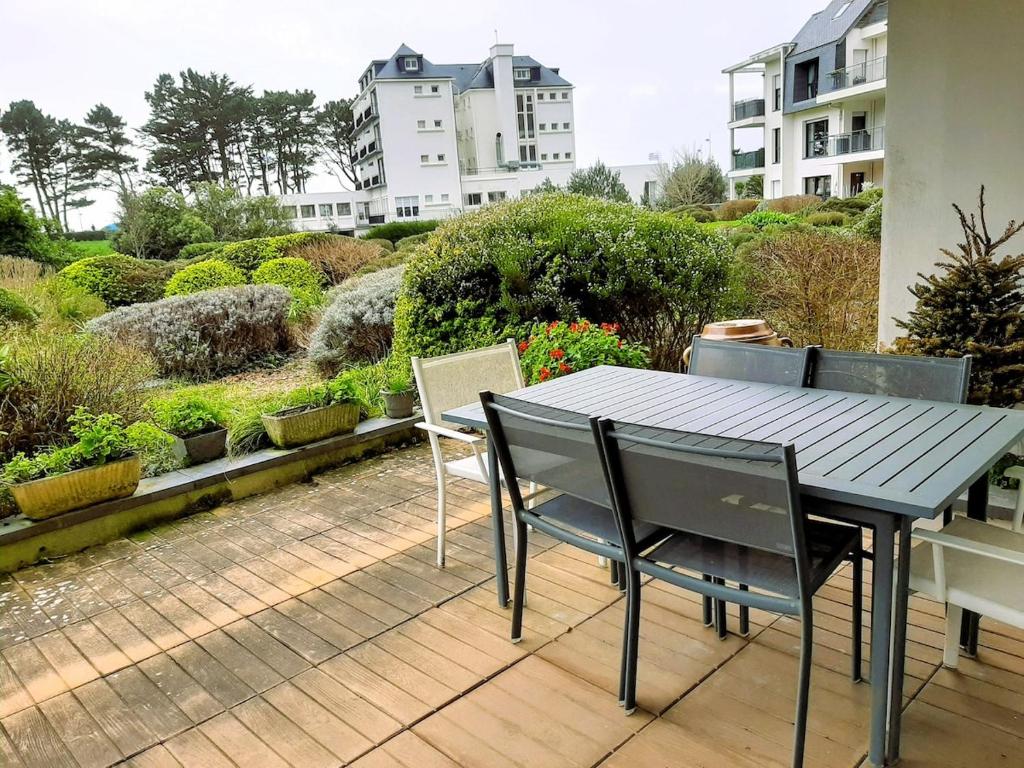 Le jardin de la Baie-face plage du Trez & thalasso, Bénodet (updated ...