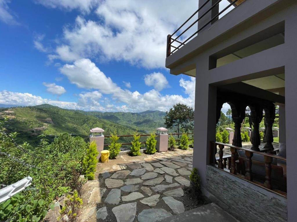 BSR Farms Resort, Pauri (updated prices 2025)