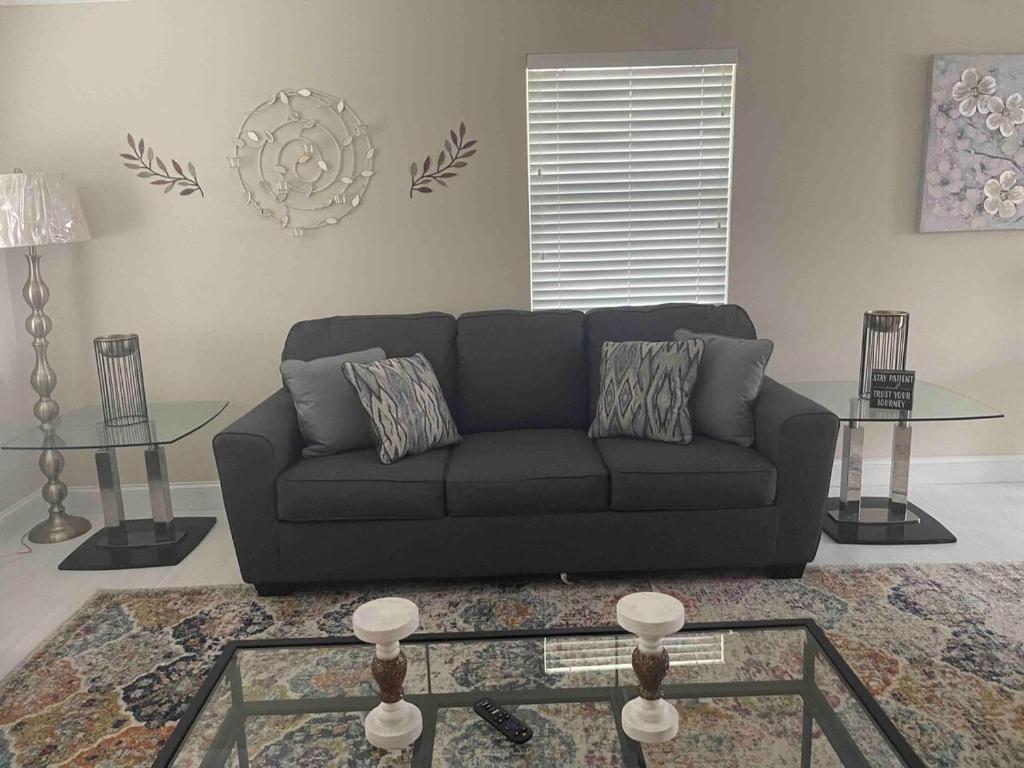 Cozy Hideaway by the beach 1, Lake Worth (updated prices 2025)