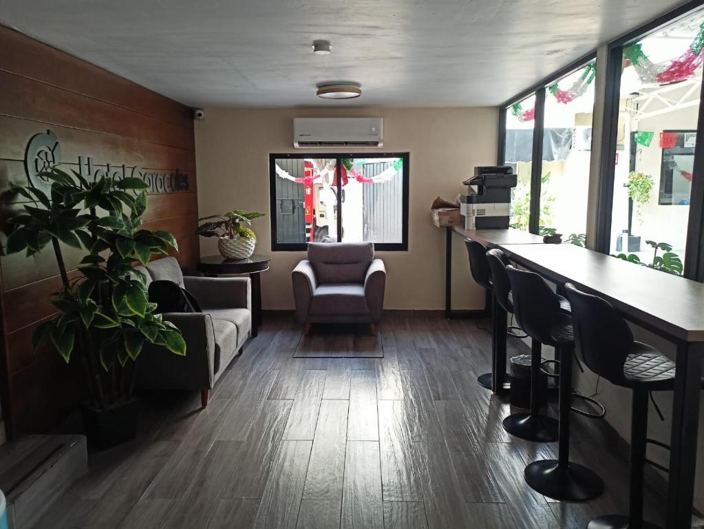 Hotel Caracoles Colima, Colima (updated prices 2025)