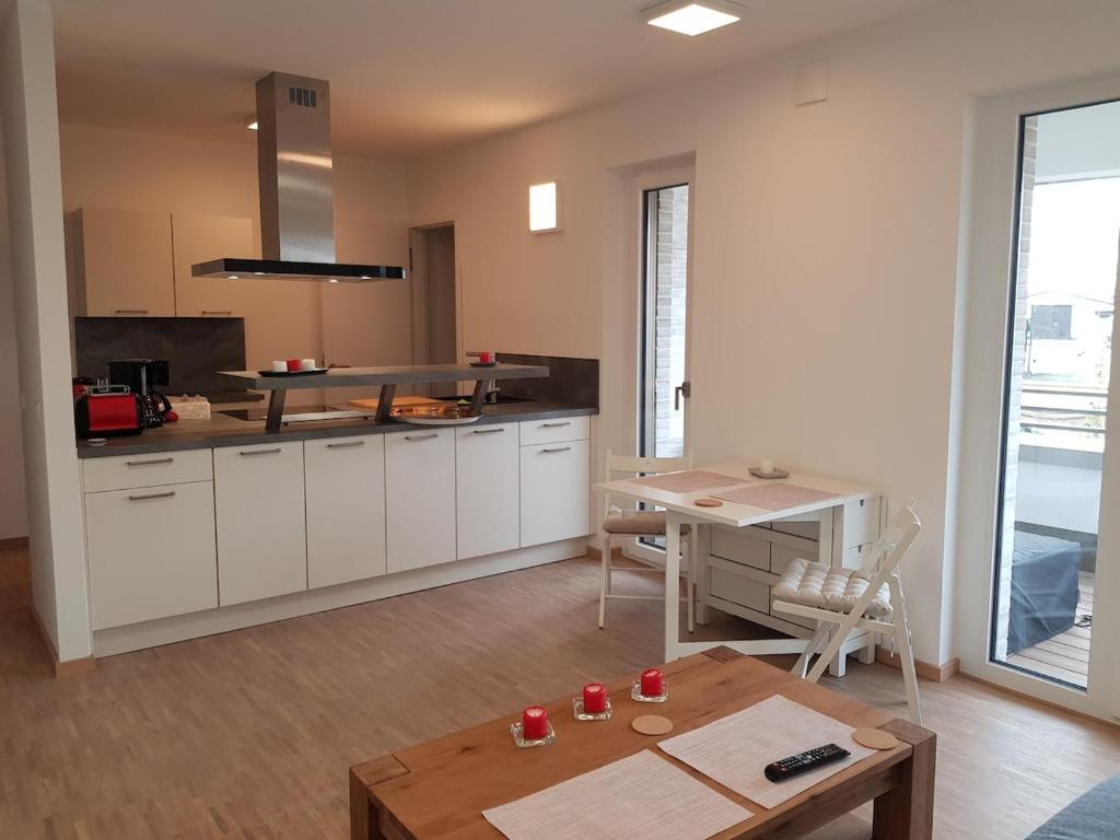 Wohnen am Rhein, zentrumsnah, Mietvertrag obligatorisch, Espira (precios actualizados 2025)