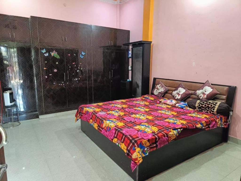 Arail Ghat Homestay near Triveni Sangam, Prayagraj, Prayagraj (tarifs ...