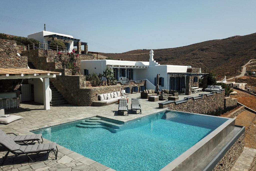 MV Kythnos, Agios Dimitrios (updated prices 2026)