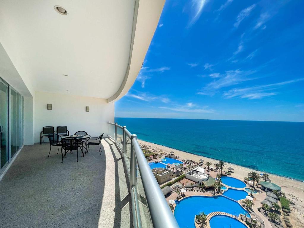 Breathtaking Luxury Oceanfront Condo #1101, Playa Encanto (updated ...
