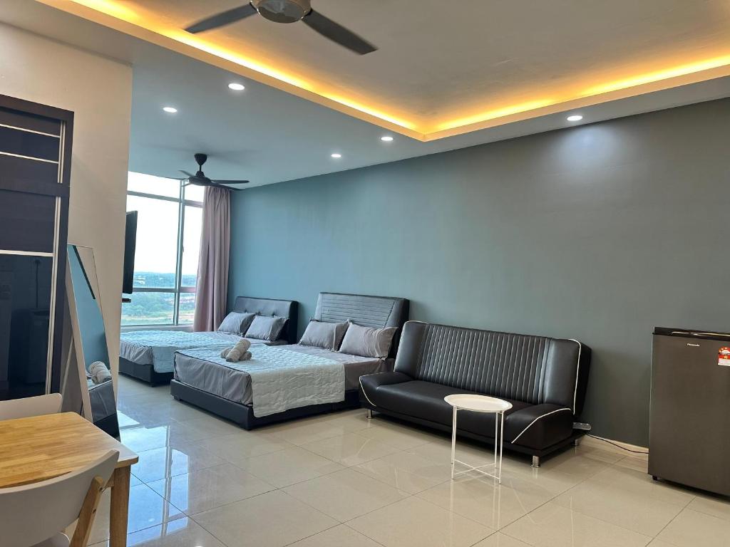 Panoramic View - UTM Paradigm -TVBOX, Johor Bahru (updated prices 2025)