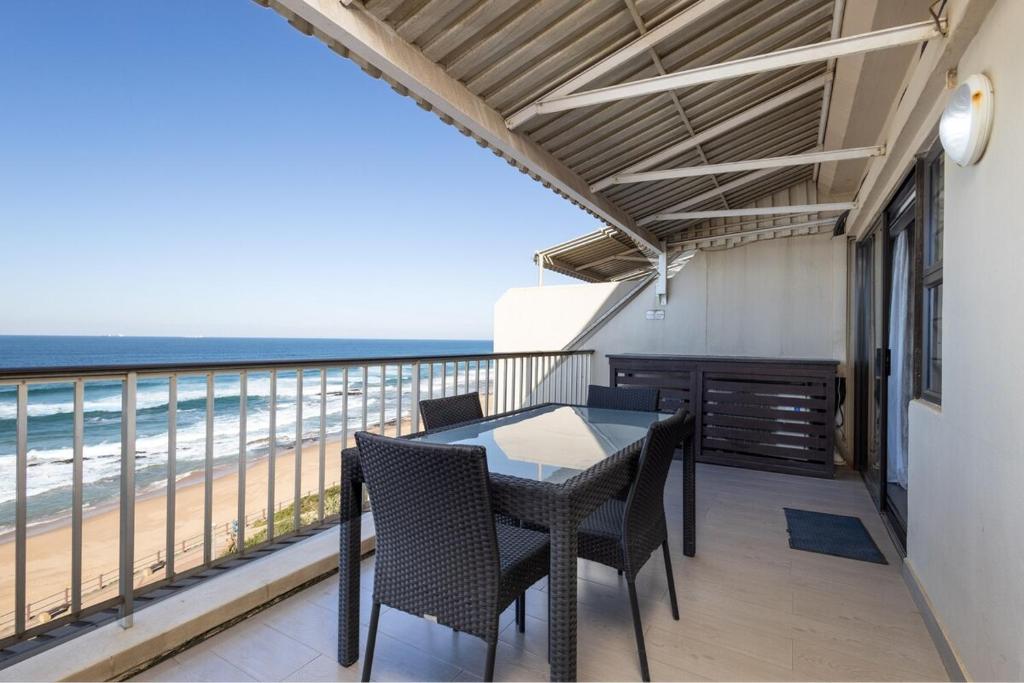 Bronze Beach 23, Durban (updated prices 2026)