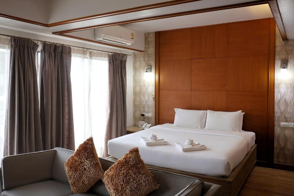 Nonthaburi Palace Hotel, Nonthaburi (updated prices 2025)