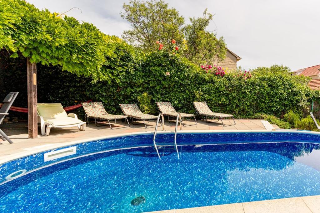 Old Stone House with private Swimming Pool, Solin (updated prices 2025)