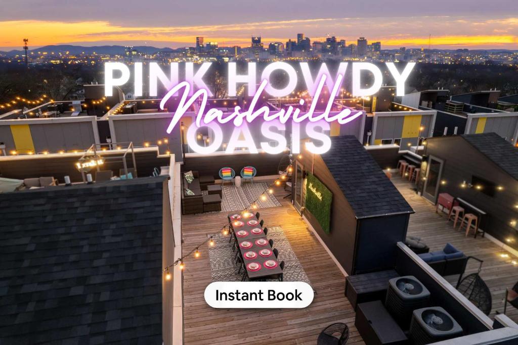 NEW Pink Howdy Oasis 13 Beds Rooftop View Parking, Nashville (updated ...