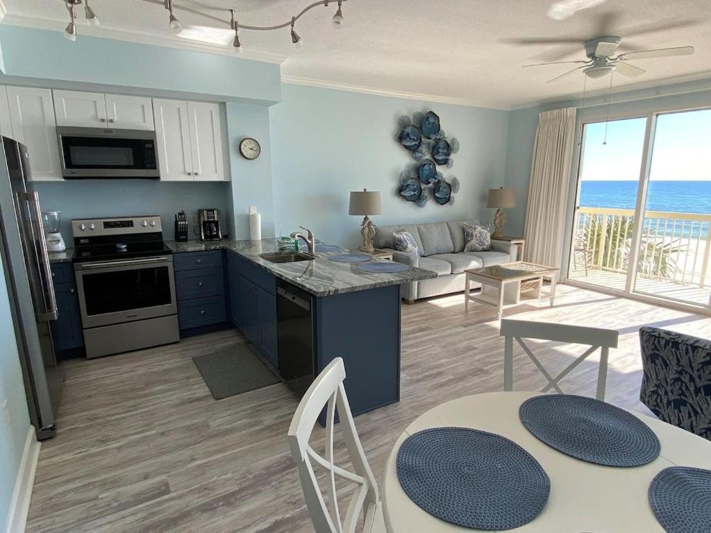 Celadon 207 beachfront 1 BR 2 BA Sleeps 6, Panama City Beach (updated ...