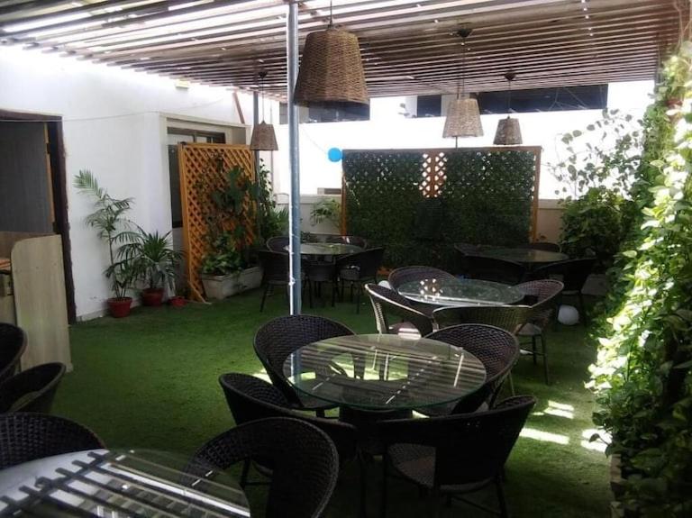 Hotel Inn PECHS, Karachi (updated prices 2025)