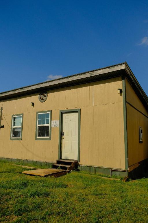 Willie's Cabin Yellow Rose Canyon, Mount Enterprise (updated prices 2026)