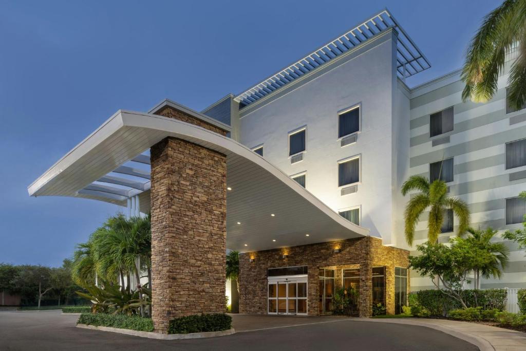 Fairfield Inn & Suites by Marriott Delray Beach I-95, Delray Beach ...