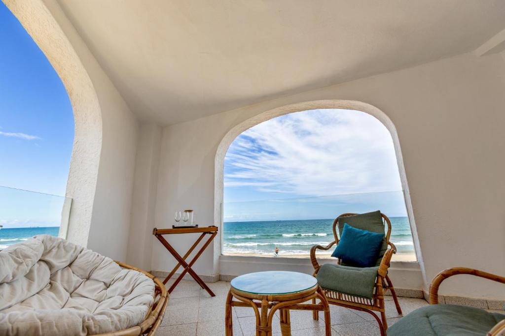 Luna VIDA MALU housevanlive, Sueca (updated prices 2025)