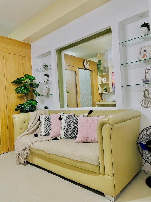 Staycation near NAIA with Pool View, Manila (updated prices 2025)