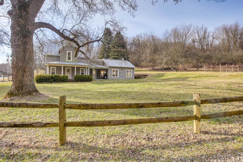 Patio and Scenic Views Modern Ohio Farmhouse, Bellville (updated prices ...