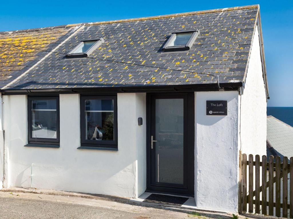 The Loft, Helston (updated prices 2025)