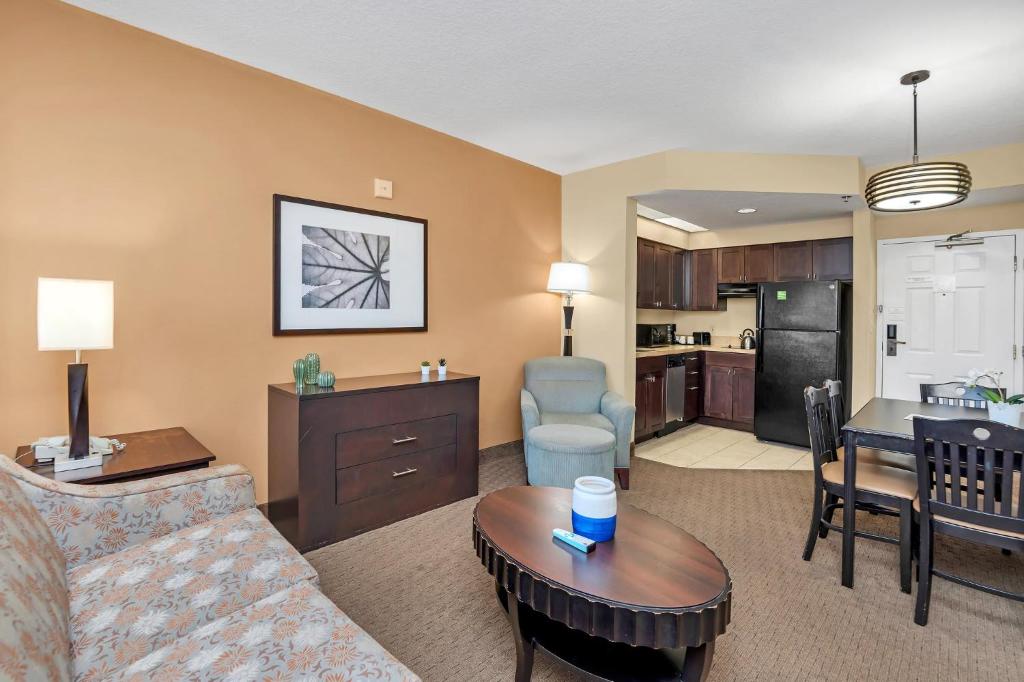 Modern Condo with Arcade Near and BBQ Grill - Disney, Orlando (updated ...