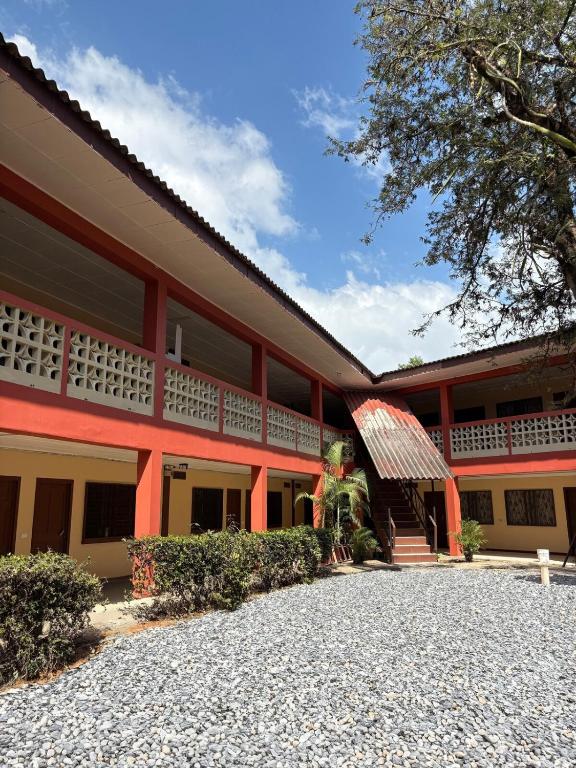 Rental cabins, on the beach, Boca Barranca (updated prices 2025)